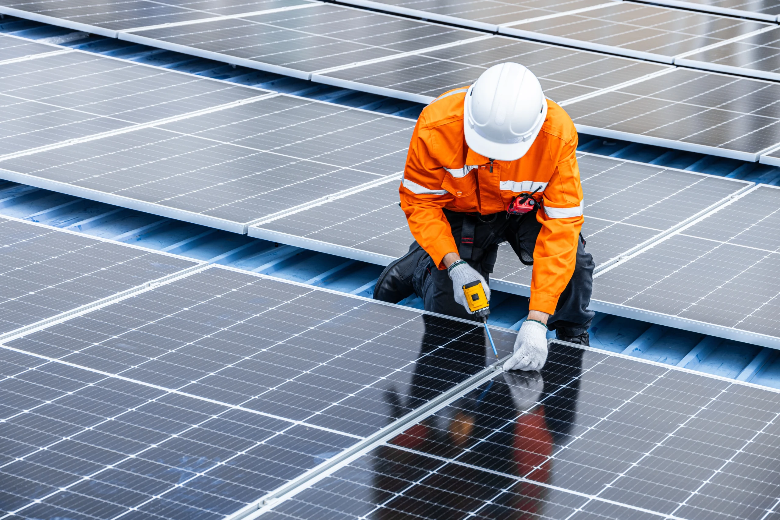 How Big Is a Solar Panel? | Solace Enterprises